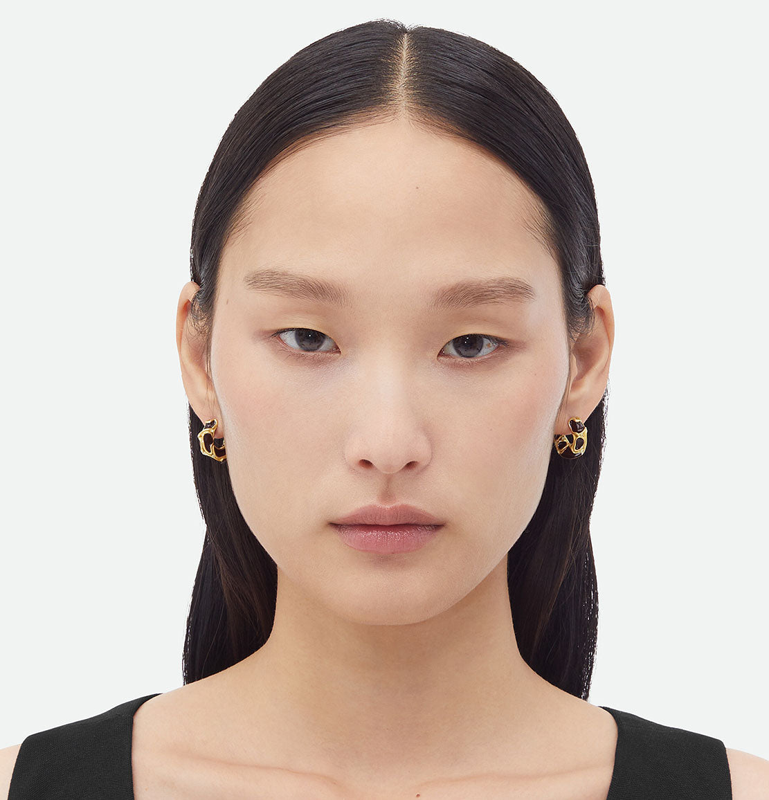 Bottega Veneta Lava Hoops, White/Merlot – CULTSTATUS